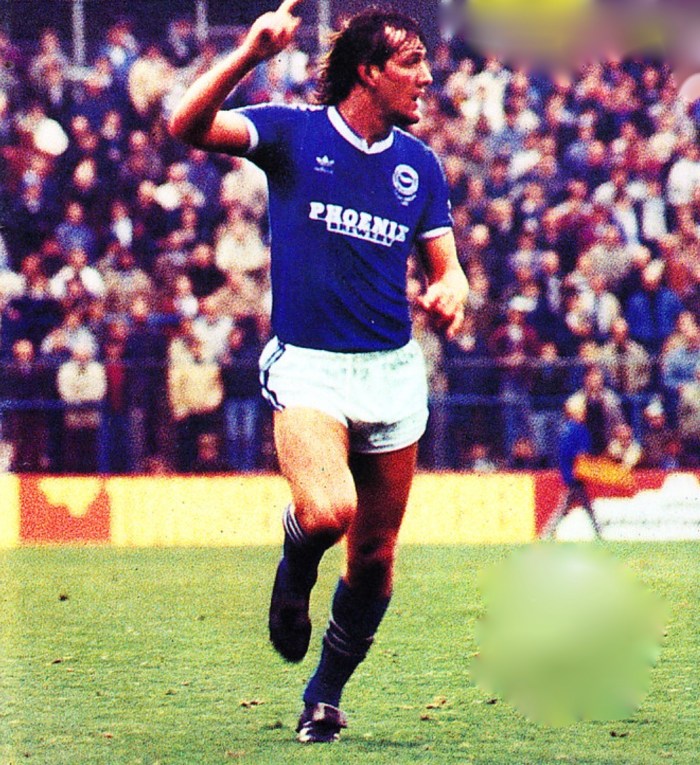 Twelve goals in 26 games for Scottish striker Alan Young – In parallel ...