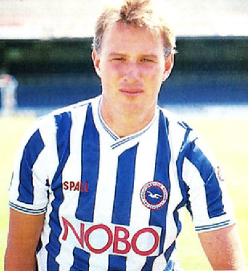 A lifetime in football for Mike Trusson the enforcer – In parallel lines